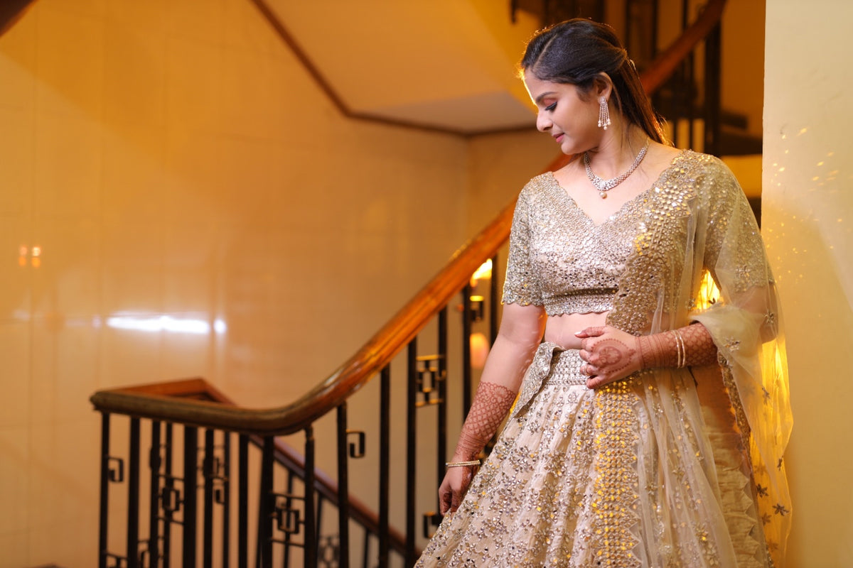 Anbarasi – Circular Threads